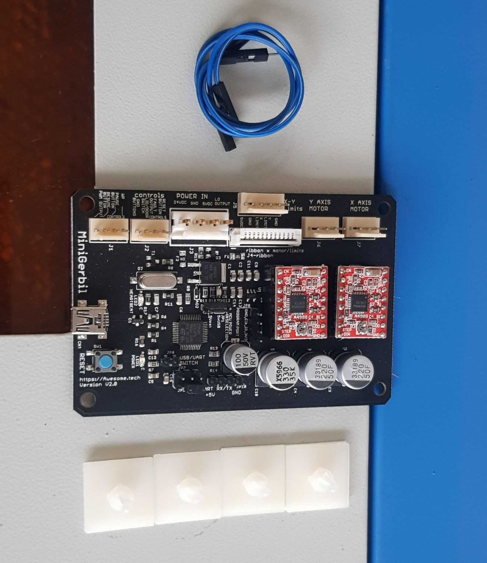 Mini Gerbil v2 (MG2) – 2 axis controller for K40 laser cutter